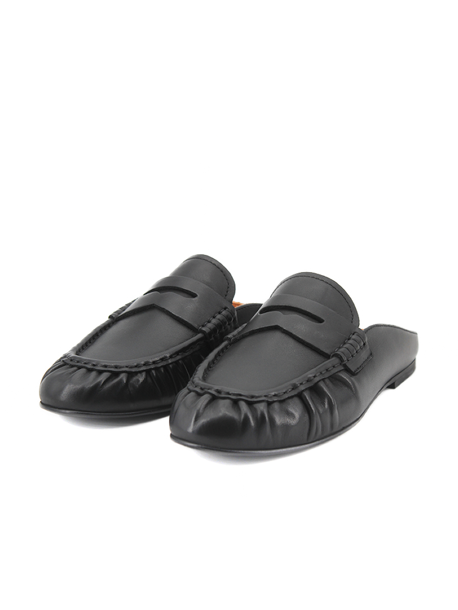 Mule Miki mujer en piel color negro – Castellano®